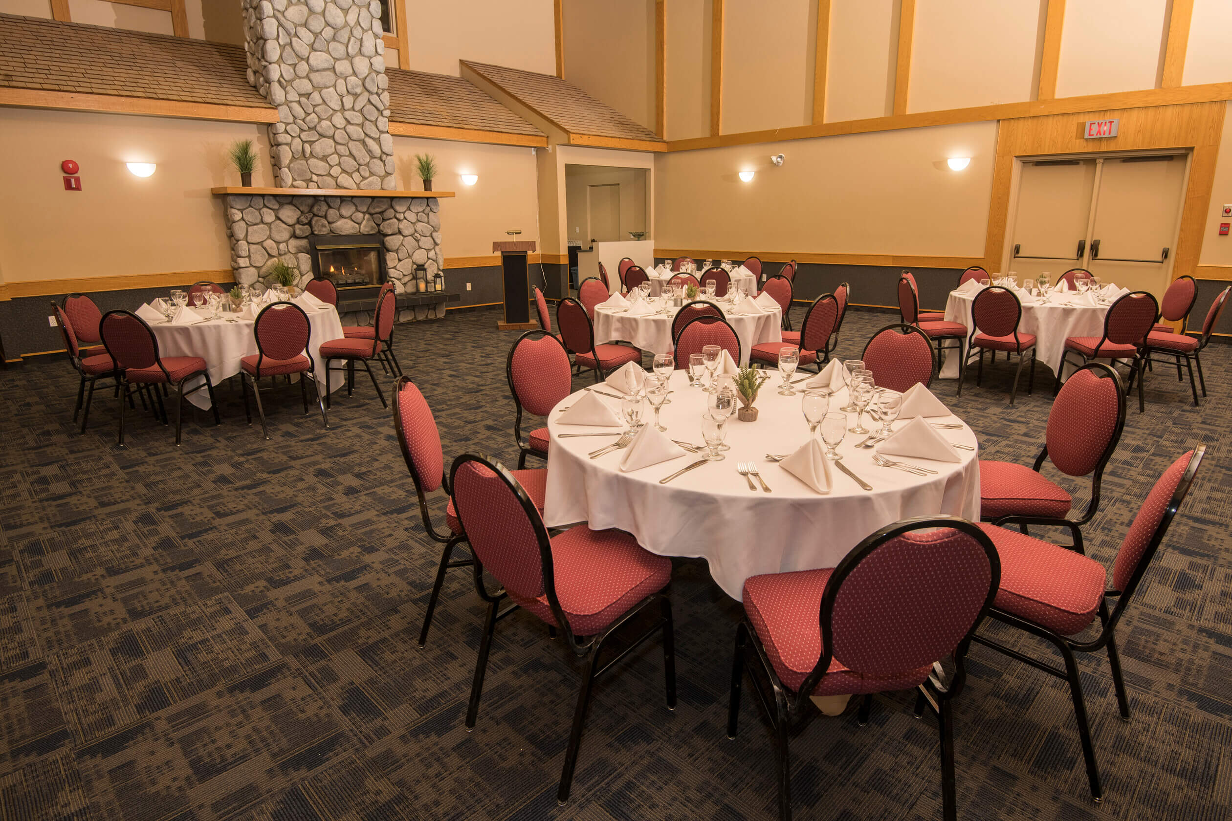 Event Location Waskesiu | Conference Rooms Waskesiu | Wedding Venue ...